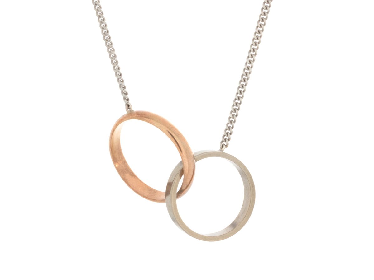 Wedding band necklace 60 photos - Astyledwedding.com